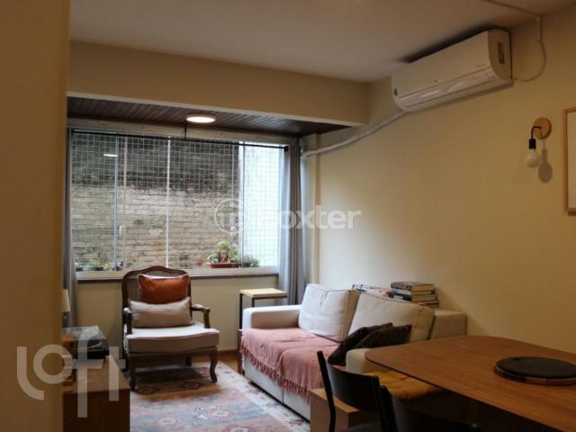 Apartamento com 1 dormitórios em Porto Alegre