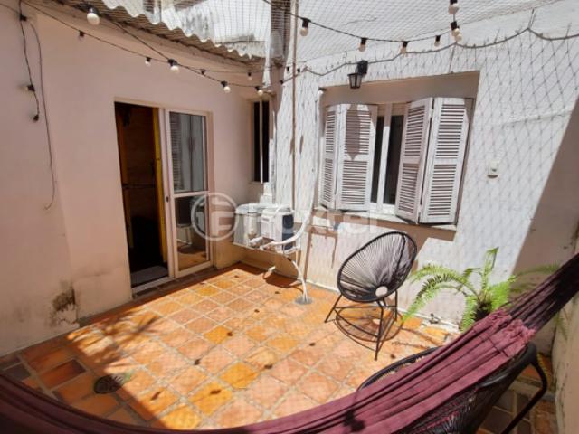 Apartamento com 1 dormitórios em Porto Alegre