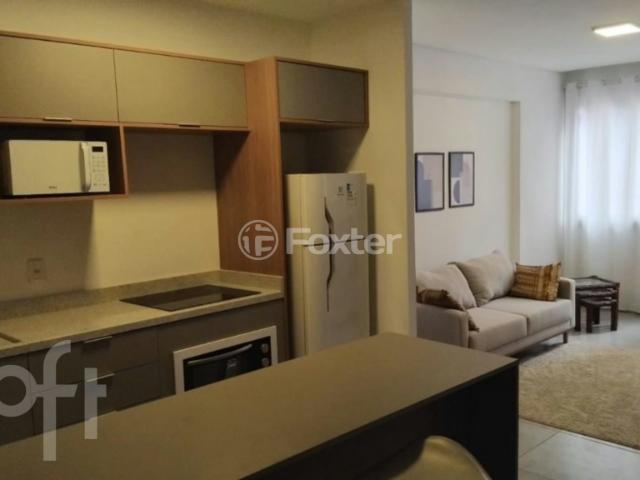 Apartamento com 2 dormitórios em Porto Alegre