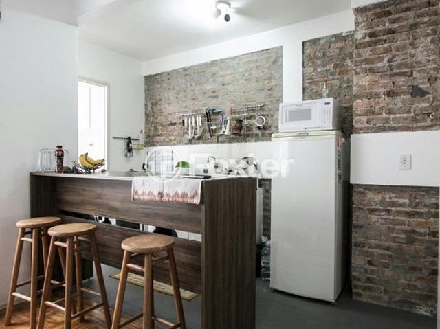 Apartamento com 1 dormitórios em Porto Alegre