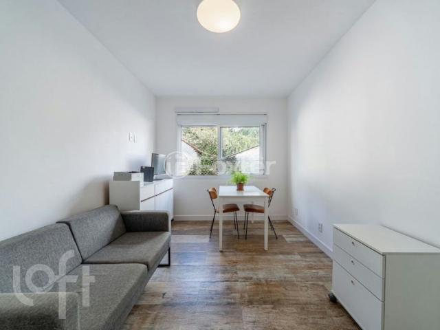 Apartamento com 1 dormitórios em Porto Alegre