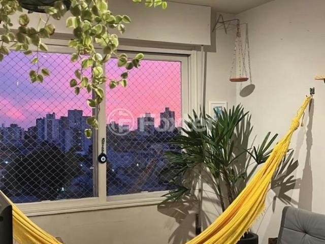 Apartamento com 1 dormitórios em Porto Alegre