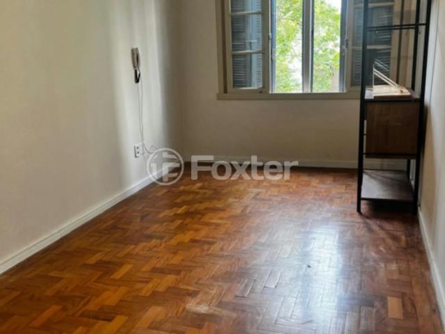 Apartamento com 1 dormitórios em Porto Alegre