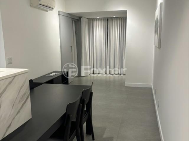 Apartamento com 1 dormitórios em Porto Alegre