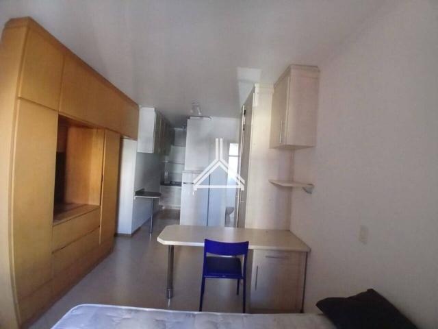 Apartamento com 1 quarto, 30 m²