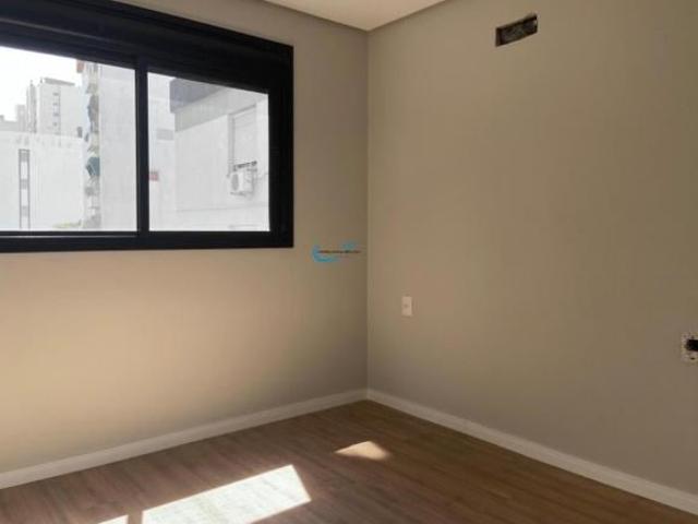 Apartamento com 1 quarto, 38,21m², à venda em Porto Alegre, BOM FIM