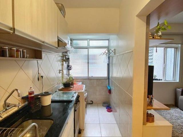 Apartamento com 1 quarto, 38m², à venda em Porto Alegre, Cidade Baixa