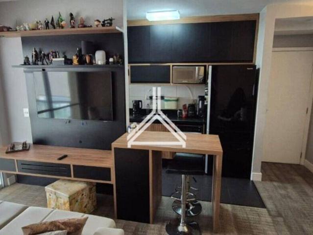 Apartamento com 1 quarto, 52 m²