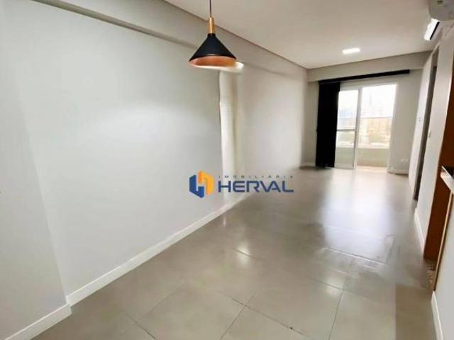 Apartamento com 1 Quarto à venda, 42 m² por R$ 420.000 Novo Centro Maringá/PR