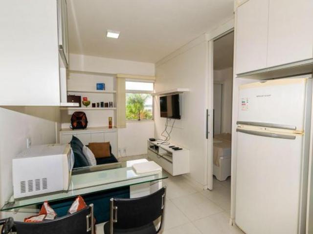 Apartamento com 1 quarto de 27 m² à venda em Lago Norte