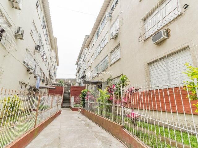 Apartamento com 1 quarto e 43m² para alugar em Jardim Leopoldina, Porto Alegre