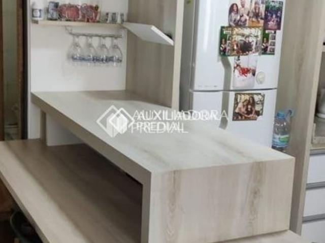 Apartamento com 1 quarto e 41m² para alugar em Jardim Botânico, Porto Alegre