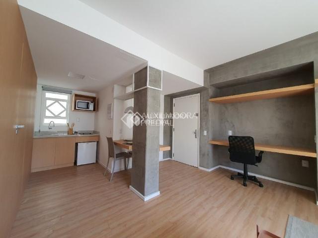 Apartamento com 1 quarto e 42m² para alugar em Centro Histórico, Porto Alegre