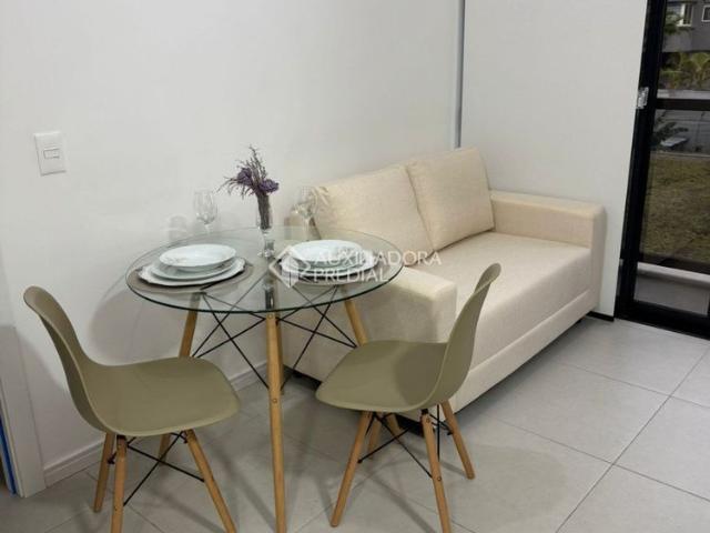 Apartamento com 1 quarto e 42m² para alugar em Boa Vista, Porto Alegre