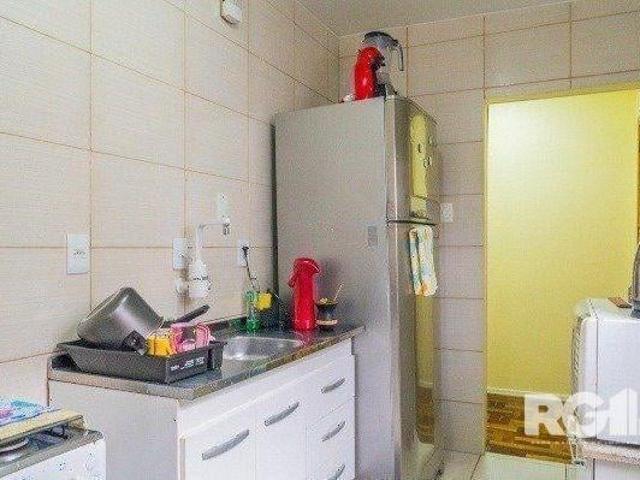 Apartamento com 1 quarto e 47m² à venda em Medianeira, Porto Alegre