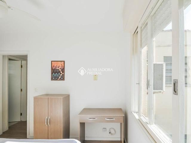 Apartamento com 1 quarto e 45m² para alugar em Santana, Porto Alegre