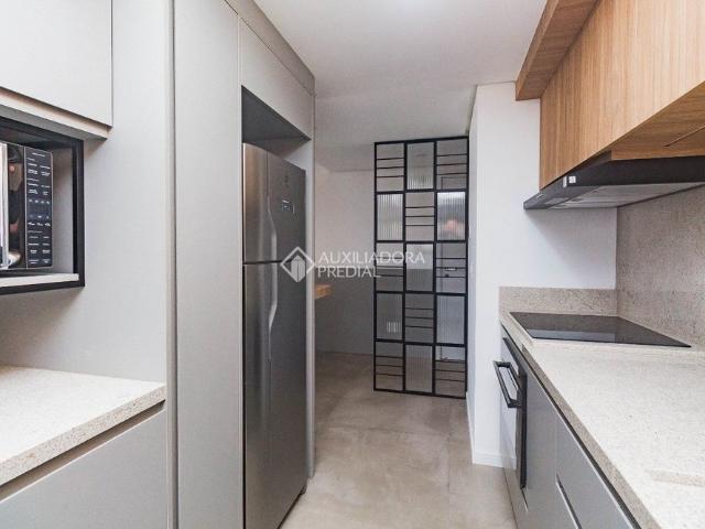 Apartamento com 1 quarto e 45m² para alugar em Petrópolis, Porto Alegre