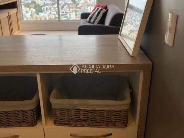 Apartamento com 1 quarto e 45m² para alugar em Petrópolis, Porto Alegre