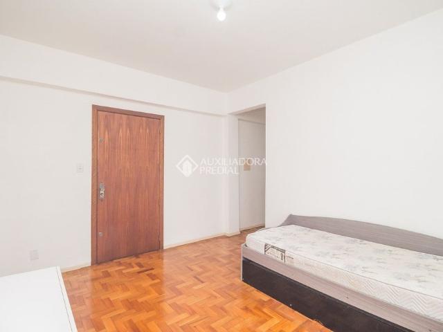 Apartamento com 1 quarto e 46m² para alugar em Floresta, Porto Alegre