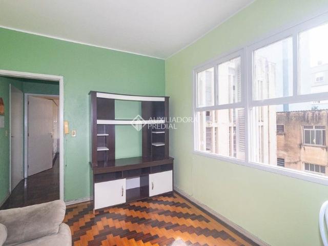 Apartamento com 1 quarto e 49m² para alugar em Centro Histórico, Porto Alegre