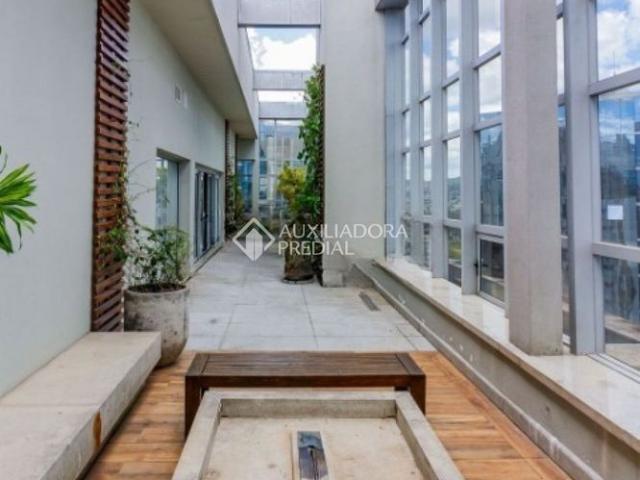 Apartamento com 1 quarto e 49m² para alugar em Petrópolis, Porto Alegre