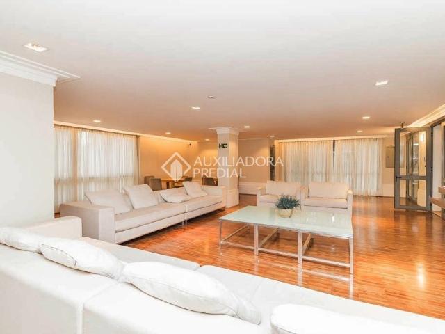 Apartamento com 1 quarto e 50m² para alugar em Petrópolis, Porto Alegre