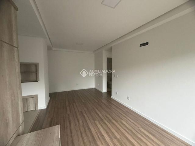 Apartamento com 1 quarto e 52m² para alugar em Avenida Central, Gramado