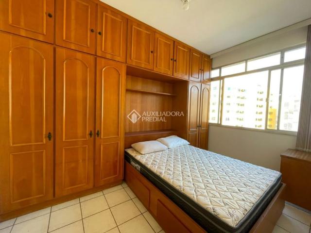 Apartamento com 1 quarto e 57m² para alugar em Centro, Florianópolis