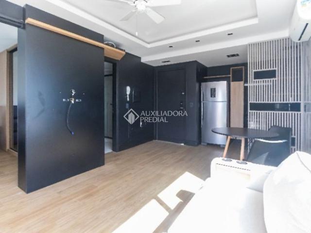 Apartamento com 1 quarto e 54m² para alugar em Jardim Europa, Porto Alegre
