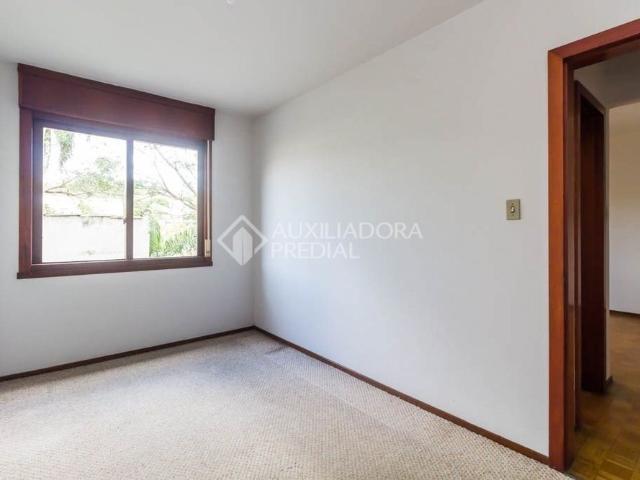 Apartamento com 1 quarto e 56m² para alugar em Medianeira, Porto Alegre