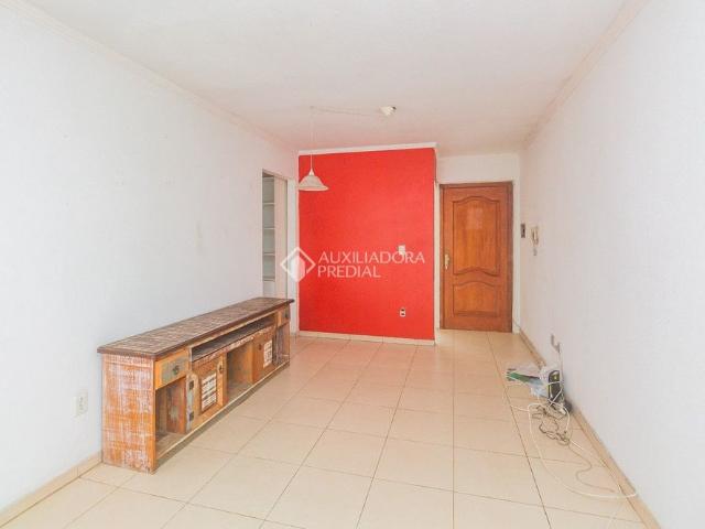 Apartamento com 1 quarto e 56m² para alugar em Sarandi, Porto Alegre