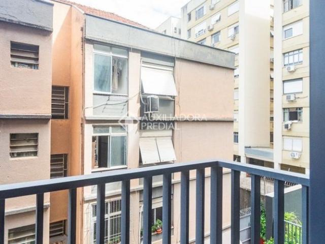 Apartamento com 1 quarto e 60m² para alugar em Bela Vista, Porto Alegre