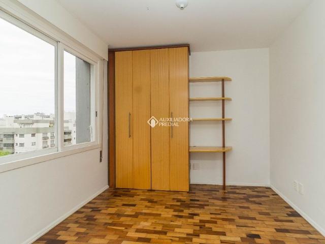 Apartamento com 1 quarto e 64m² para alugar em Petrópolis, Porto Alegre