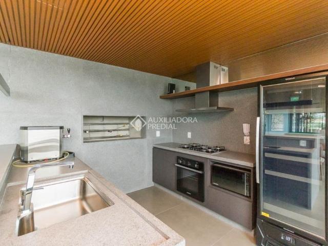 Apartamento com 1 quarto e 70m² para alugar em Rio Branco, Porto Alegre