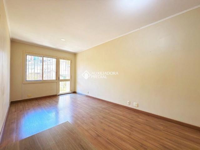 Apartamento com 1 quarto e 74m² para alugar em Centro Histórico, Porto Alegre