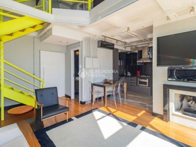 Apartamento com 1 quarto e 84m² para alugar em Moinhos de Vento, Porto Alegre