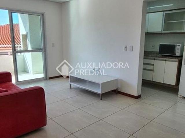 Apartamento com 1 quarto e 85m² para alugar em Campeche, Florianópolis