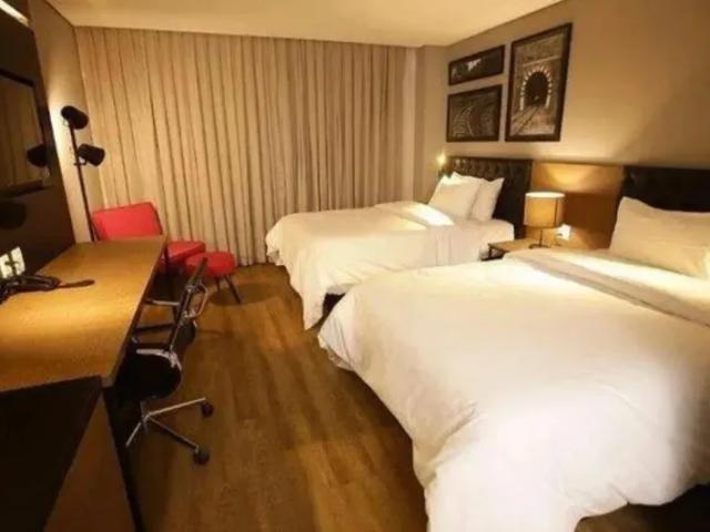 Apartamento com 1 Quarto e 1 banheiro à Venda, 31 m² por R$ 370.000