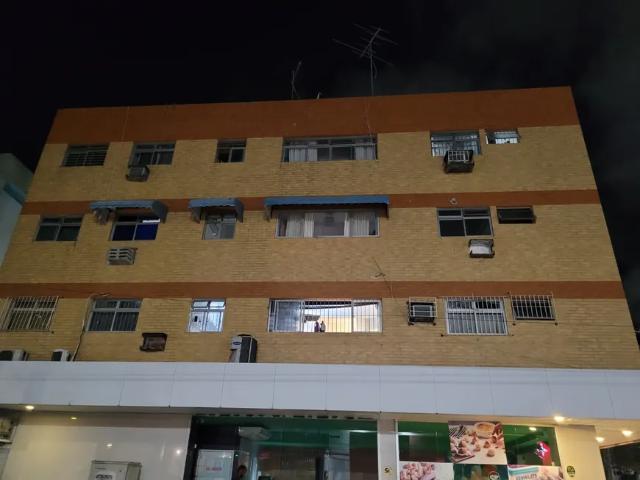 Apartamento com 1 Quarto e 1 banheiro à Venda, 35 m² por R$ 200.000