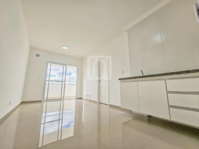 Apartamento com 1 Quarto e 1 banheiro à Venda, 44 m² por R$ 230.000