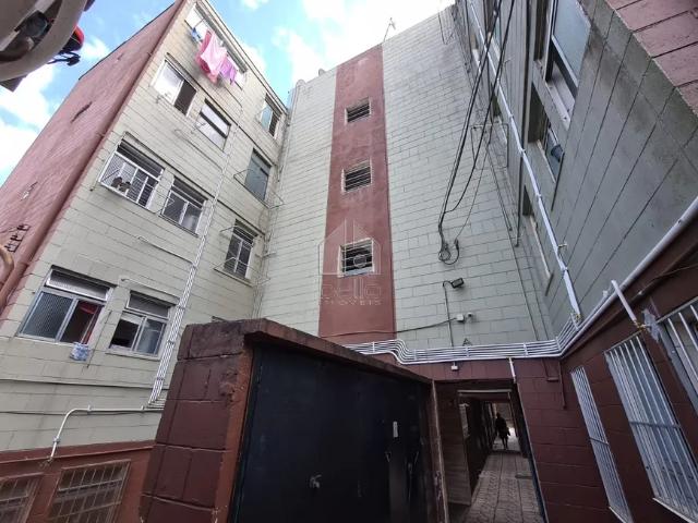 Apartamento com 1 Quarto e 1 banheiro à Venda, 45 m² por R$ 119.900