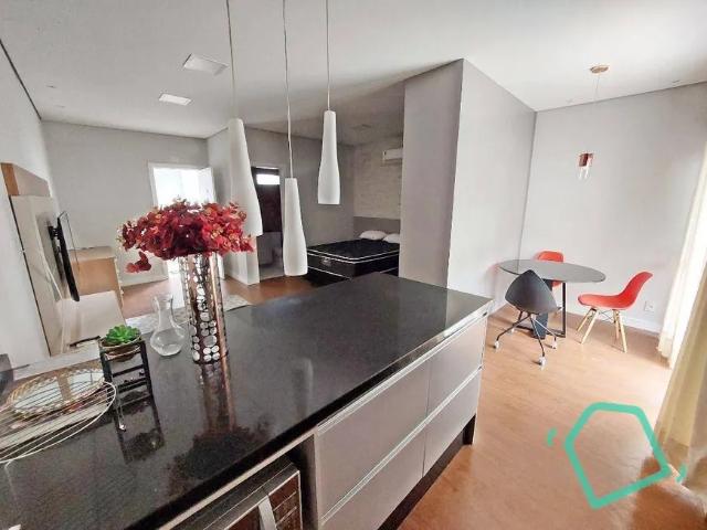 Apartamento com 1 Quarto e 1 banheiro à Venda, 45 m² por R$ 359.999
