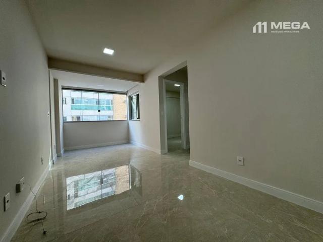 Apartamento com 1 Quarto e 1 banheiro à Venda, 48 m² por R$ 490.000