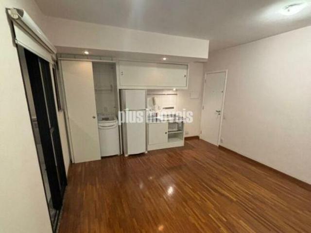 Apartamento com 1 Quarto e 1 banheiro à Venda, 49 m²