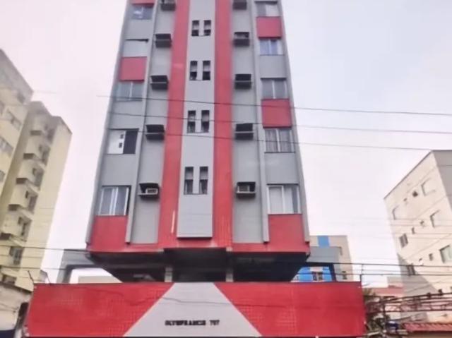 Apartamento com 1 Quarto e 1 banheiro à Venda, 50 m² por R$ 230.000