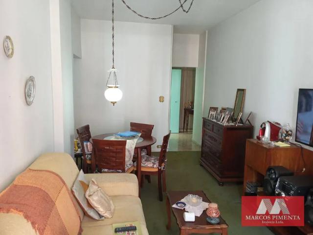 Apartamento com 1 Quarto e 1 banheiro à Venda, 62 m² por R$ 295.000