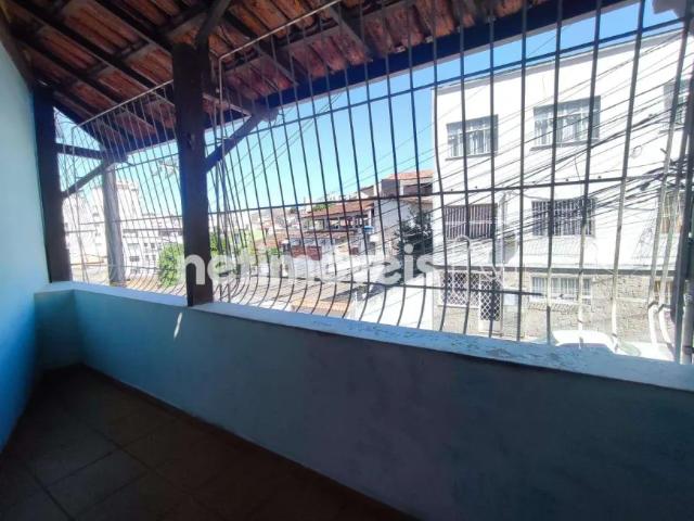 Apartamento com 1 Quarto e 1 banheiro à Venda, 67 m² por R$ 180.000