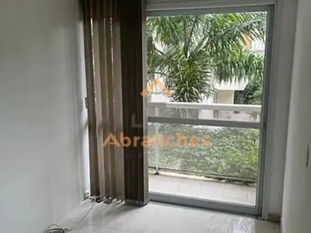 Apartamento com 1 Quarto e 1 banheiro para Alugar, 50 m² por R$ 2.298/Mês