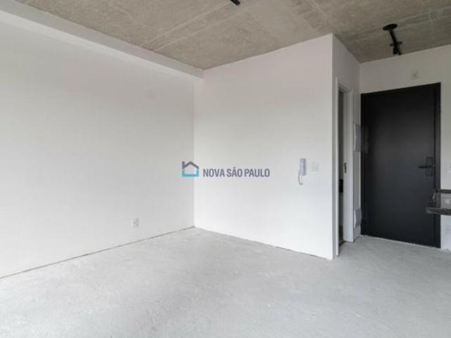 Apartamento com 1 Quarto e 1 banheiro 24m2. Moema!