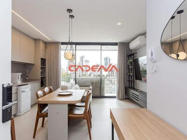 Apartamento com 1 quarto e 1 vaga à venda no Batel